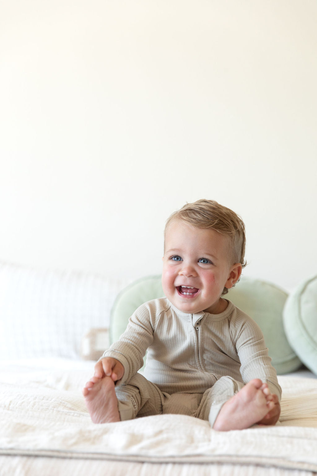 RIBBED SOLID TAN | ZIPPER ONE PIECE – COZYS